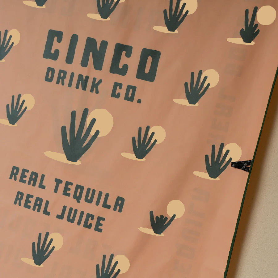 CINCO Drinks Co. | Collaboration Slowtide quick dry travel towel - PALOMA – Cinco Drink Co